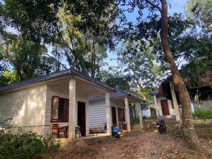 Budget Bungalow 400m Tothe Beach - Phú Quốc