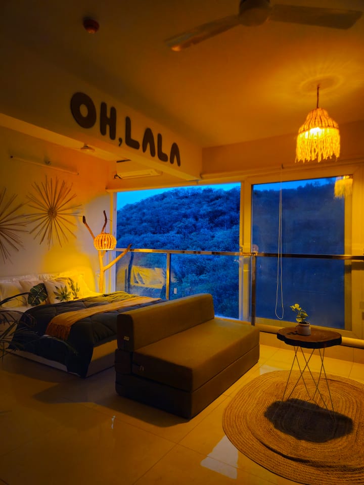 Ohlala - Hill View Studio Apt Baner- Pashan - Pune (India)