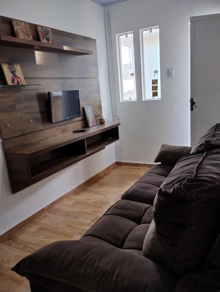 Casa 100 Mt Da Praia
Perequê-açu (2 Min. A Pé) - Ubatuba