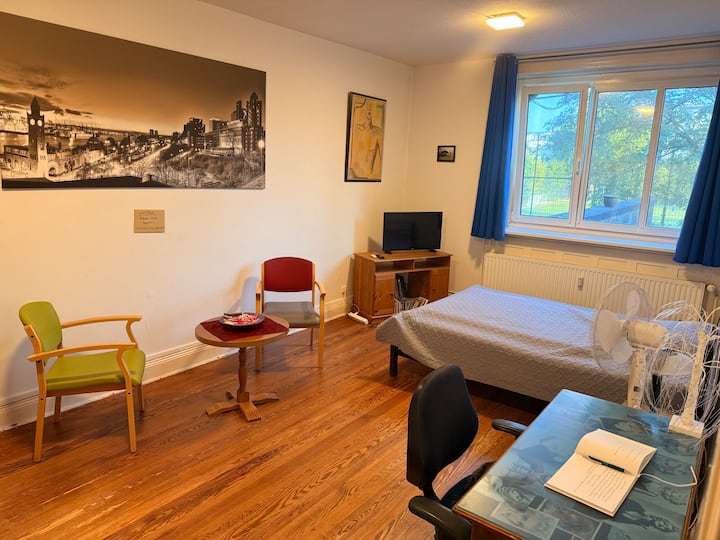 Ruhiges Zimmer In Eimsbüttel - Hamburg