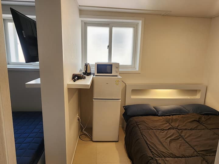 덕덕스테이 203호 넷플릭스 유튜브 가능, 이수역 도보 4분 - Seoul