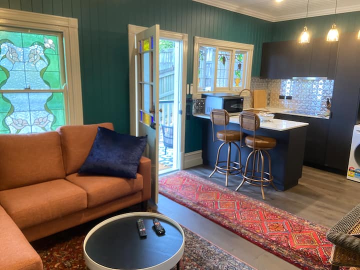 1 Bed Cottage With City Views - 米爾頓