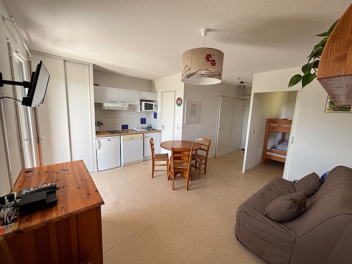 Appartement Avec Vue Montagne Et Piscine Chauffée - Llívia