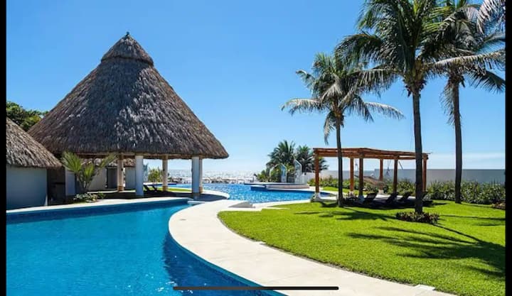 Estreno Diamante Planta B 4 Recámaras 8p - Acapulco