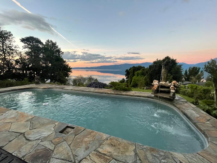 Casa Vista Lago Piscina Los Riscos A 7 Km De Pucon - Los Ríos