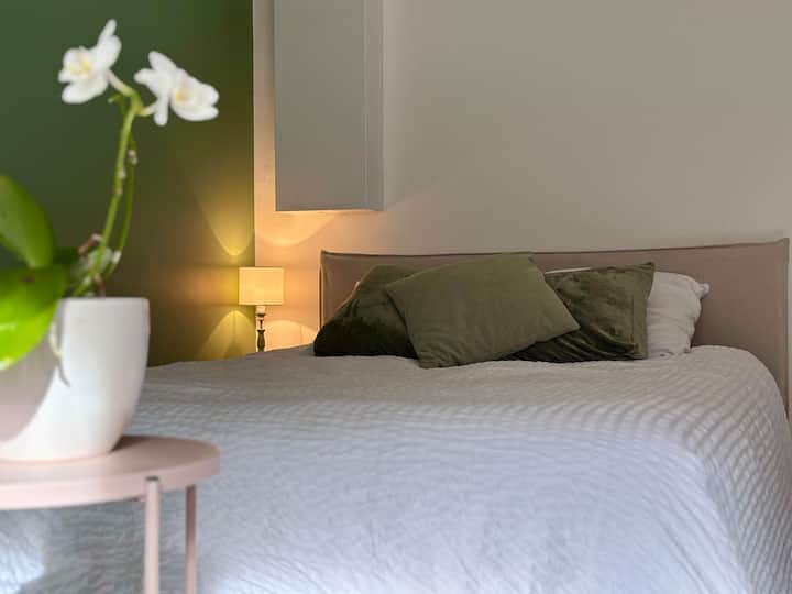 Studio Très Calme • Plage Et Vieille Ville à 5 Min - Antibes