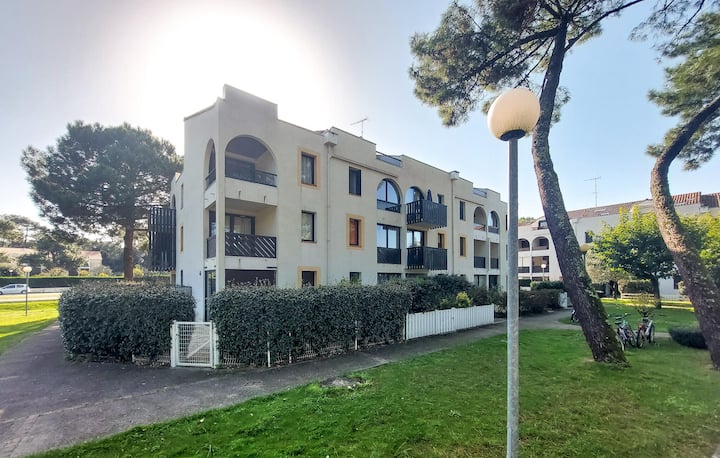 Beautiful Apartment In Saint-georges-de-didon - Royan
