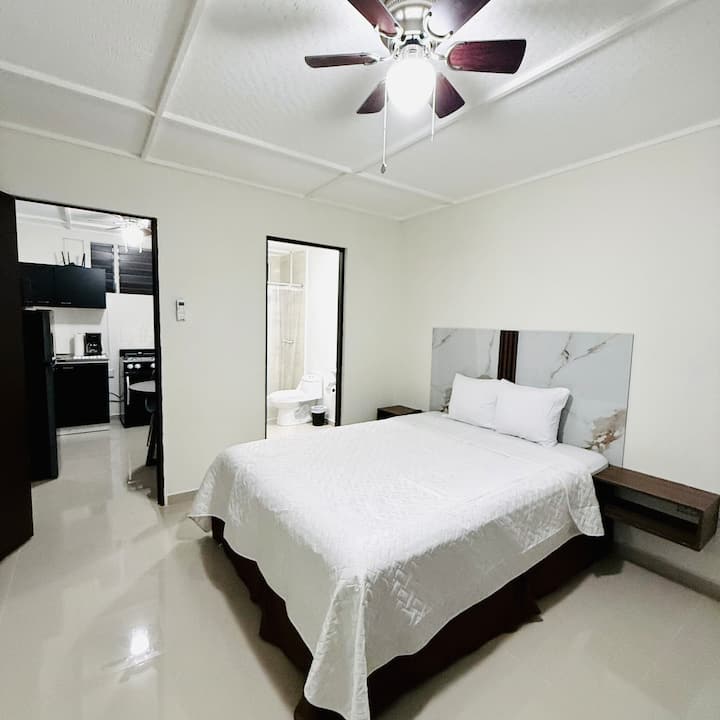 Apartamento Comodo Colonia Escalon - San Salvador
