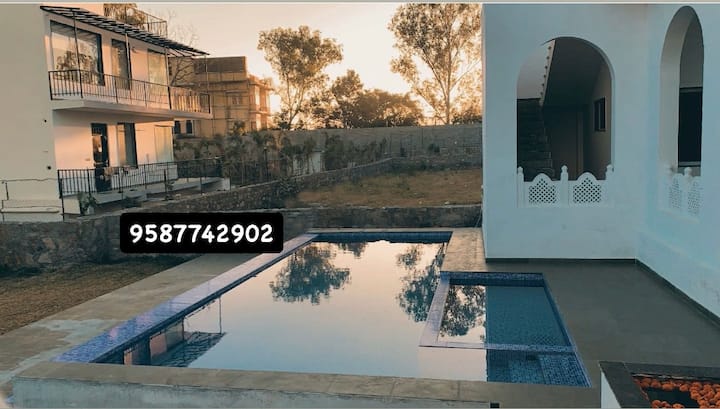 Pichola Lake House - Udaipur