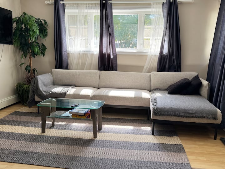 Central 2br Suite | Walk To Everything - Halifax