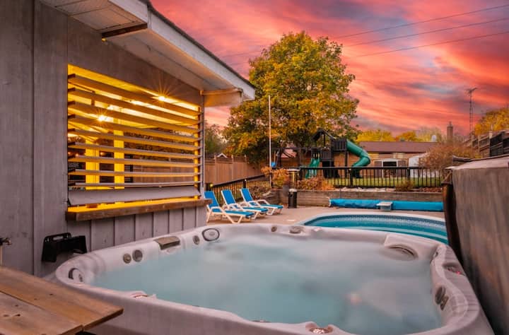 Outdoor Oasis- Heated Pool, Hot Tub, Bbq & Bonfire - Port Hope