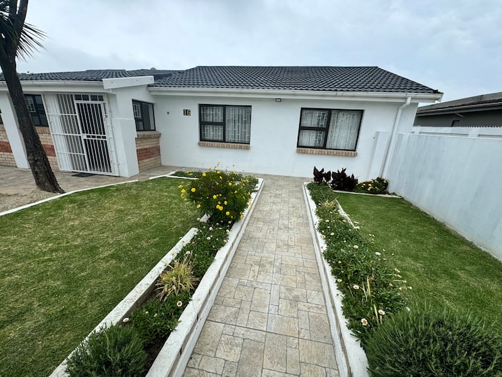 Self Catering Holiday Home - George