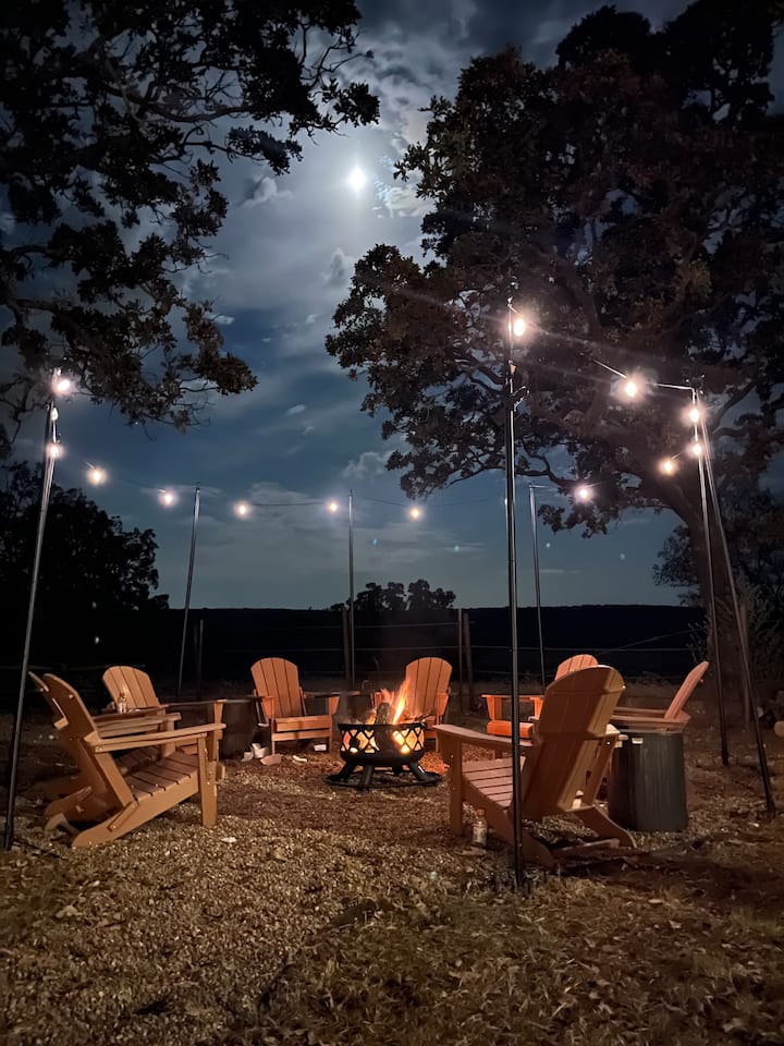 Country Lodge: Hunters & Family - Copan Lake, OK