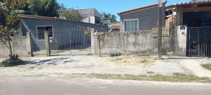 Kitnet Na Praia De Matinhos - Matinhos