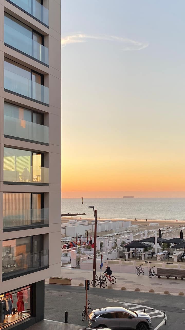 Appartement 2 Ch. Au Zoute, Tout Confort, Vue Mer - Cadzand