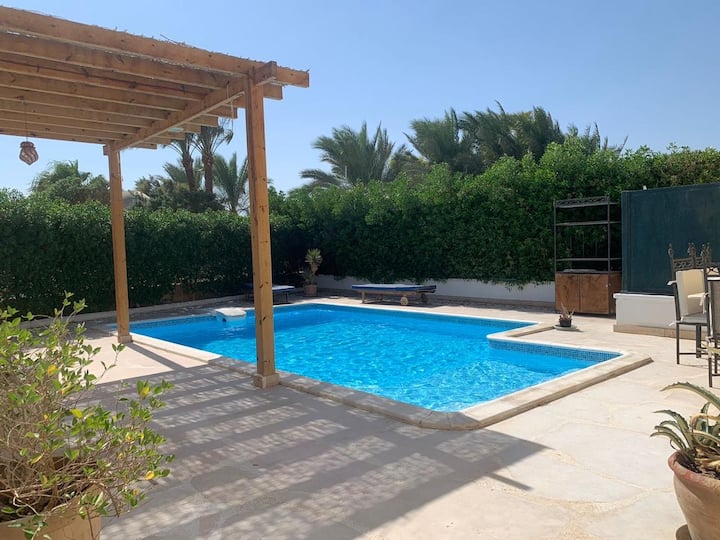 Unique Hill Villa 3 Bd In Gouna - Egipto