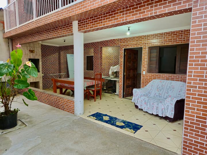 Acomodação Ubatuba
Paraiso Proximo A Praia Grande - Ubatuba