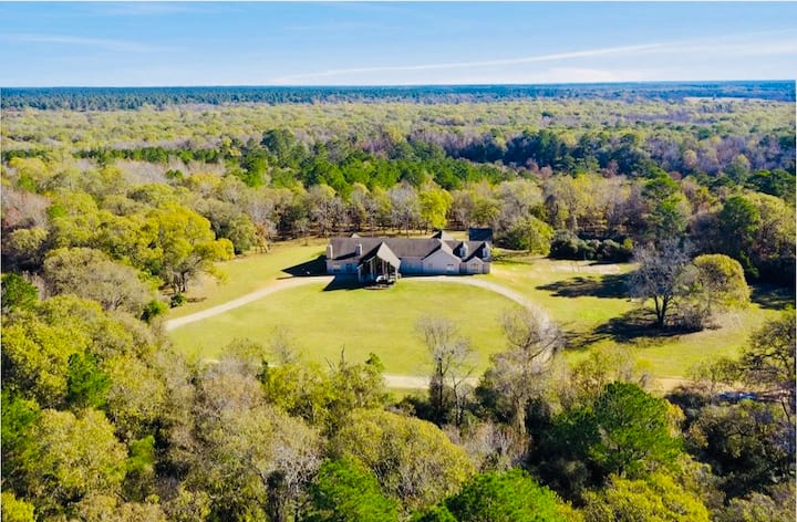 The Wyldes At Tranquility-retreat Center 1200acres - Texas Renaissance Festival