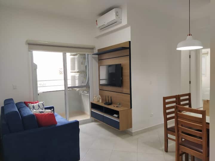 Condomínio Com Piscina, Sauna E Salão De Jogos - Ubatuba