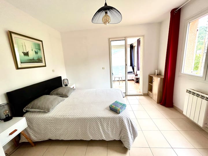 Digne - Chambre Au Calme Dans Maison Individuelle - Digne-les-Bains