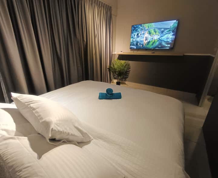 Bangi Kajang President Suites Kingbed Cozy Stay - Semenyih