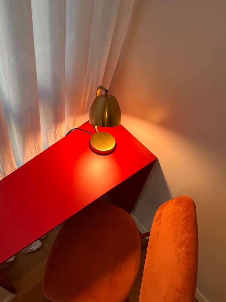 Hermoso Estudio. Balcón, Pileta. - Argentina