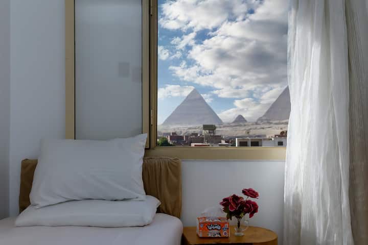 Flexi Pyramids View 2br Apt Top Floor - Giza