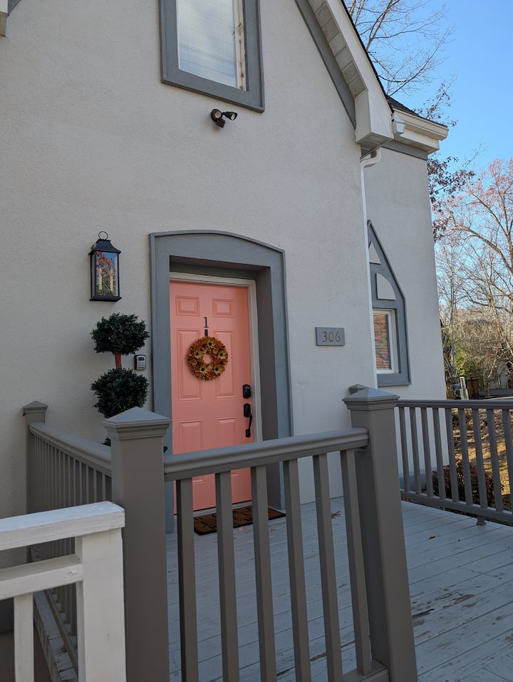 Open Dates, Hot Tub, Fun, Grille, Porch, Nice Road - Pigeon Forge, TN