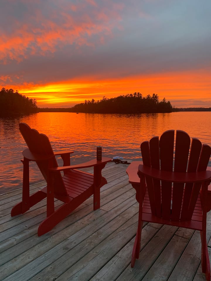 Peace And Bliss On Morrison Lake - Gravenhurst