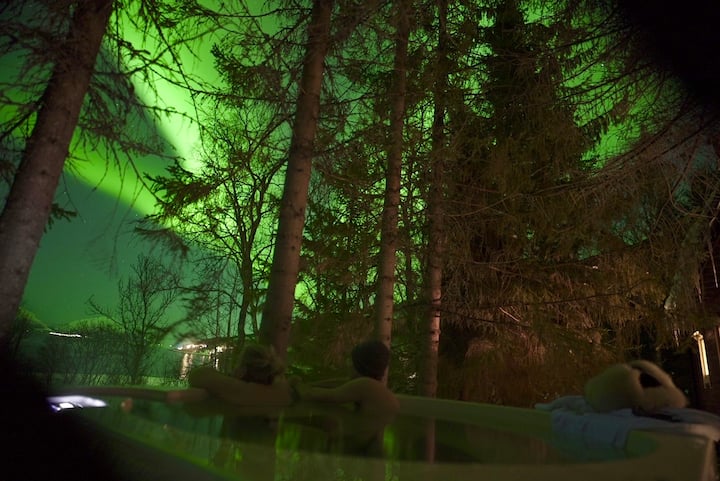 Aurora Haven - With Jacuzzi - No Light Polution - Norway