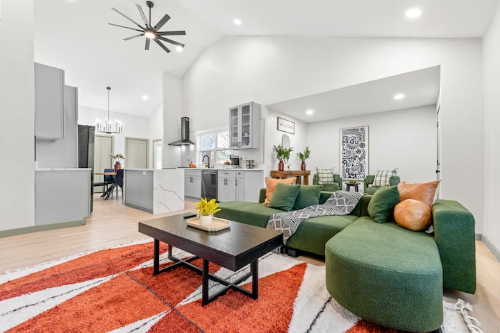 Charming Stay By Braves Stadium Dining/shops  Near - Smyrna, GA