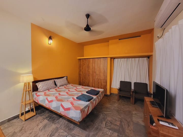 Aravind - Daffodil, Suite  At Vellayambalam - Thiruvananthapuram