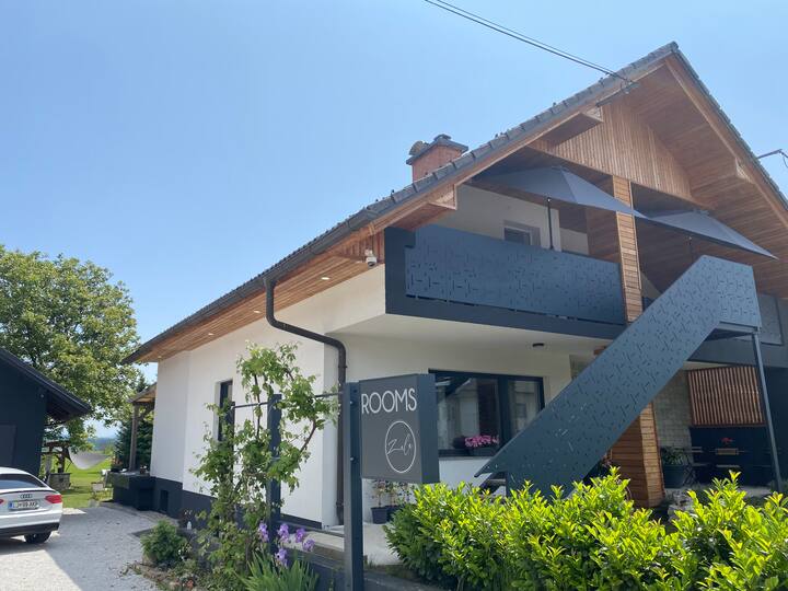 Apartment Zala For 5 - Kranj