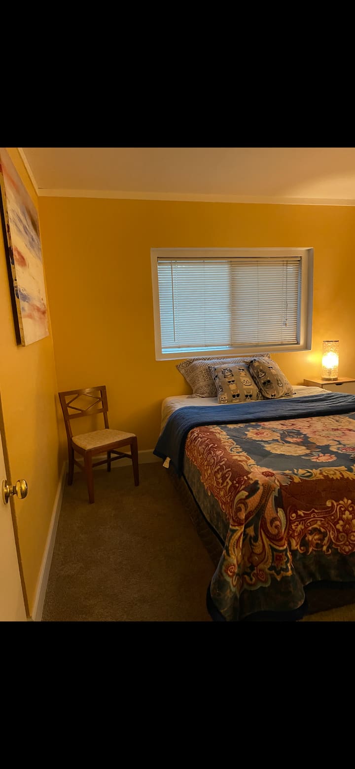 Room Available - Fairfield, CA