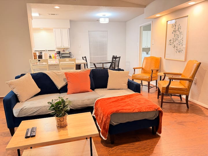 Spacious Amazing Location 8 Beds - Plano, TX