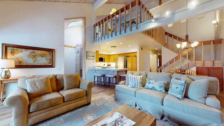 Fairway Nine Condo 4322- New Listing! Updated! - Sun Valley, ID