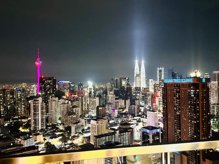 Amazing 42nd Floor 1br With Klcc, Kl Tower View - Kuala Lumpur