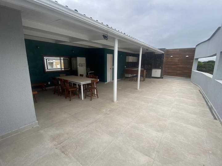 Alugo Cobertura Temporada - Rio das Ostras