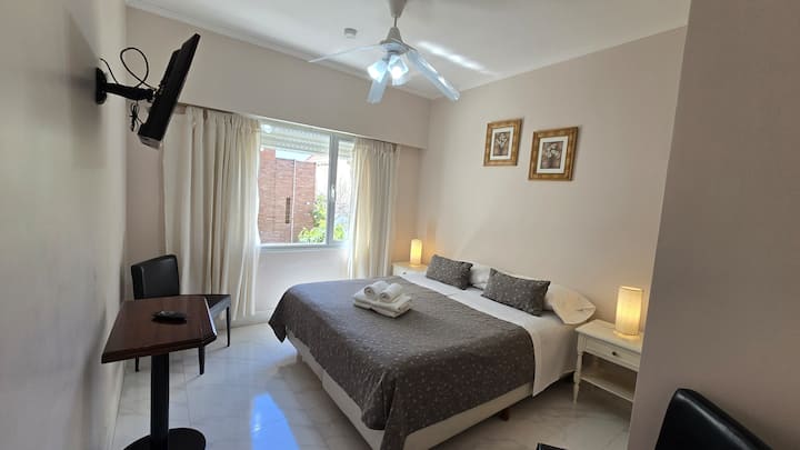 A Metros De La Playa, Desayuno Incluido - Puerto Madryn