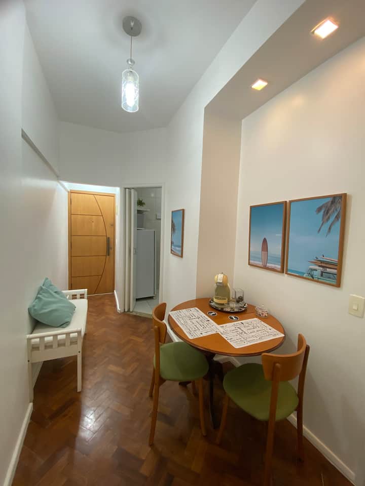 Apto Sala E Quarto Em Copacabana - Copacabana