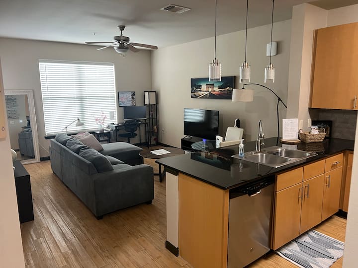 Mandy's Manor, Cozy 1bd In The Heart Of Orlando! - Orlando