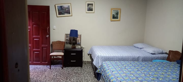 Apartment Two Blocks From Central Park - Danlí