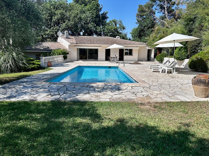 Villa Familiale Avec Piscine, Côte D'azur - Mougins
