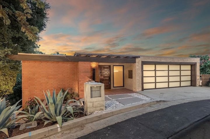 Casa Hollywood Hills W/ Apartment - University Park - Los Angeles