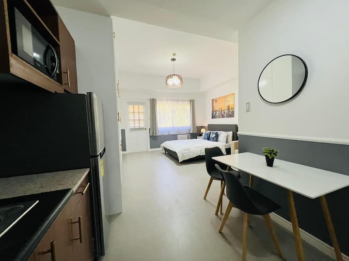 2-4pax Condo Unit In Subic Bay - Olongapo