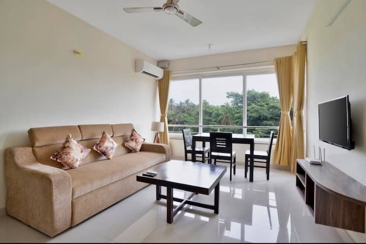 Luxurious 2bhk Home Parking -Waves Nest - Colva
