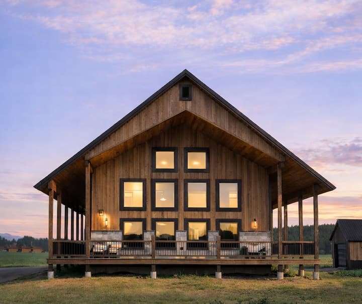 Moonlight Meadow
Ac+hotub+wifi+20min2
Yellowstone - Island Park, ID