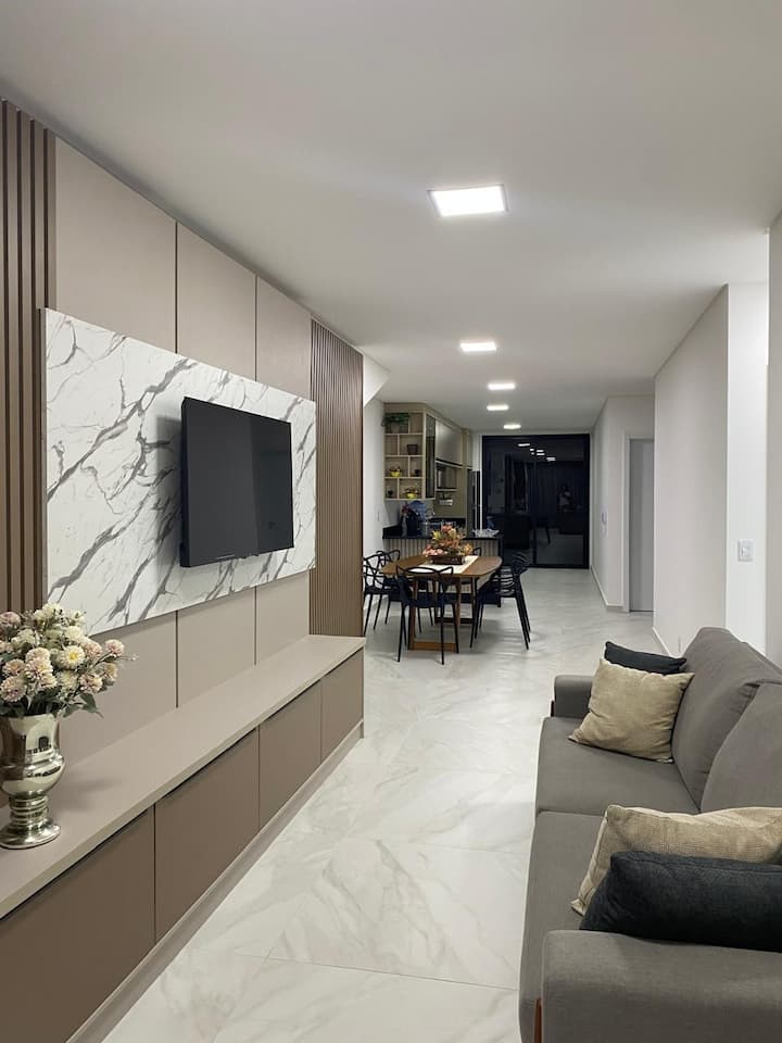 Apartamento De Luxo. Novíssimo. - Itapoá