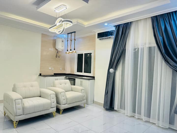 1 Chambre Salon Et Wifi Gratuit - Conakry