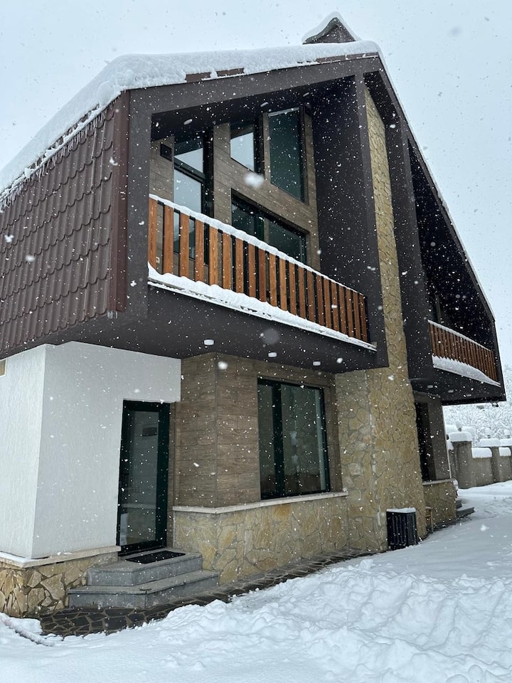Mount Cottages Bakuriani - Georgia